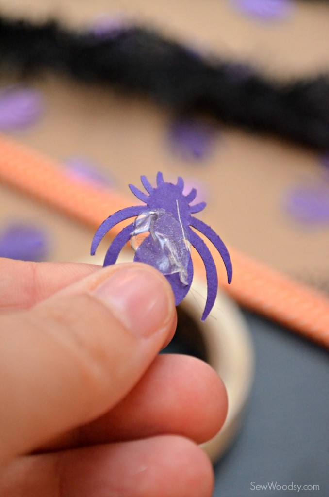 Easy Spider Paper Straws - Sew Woodsy