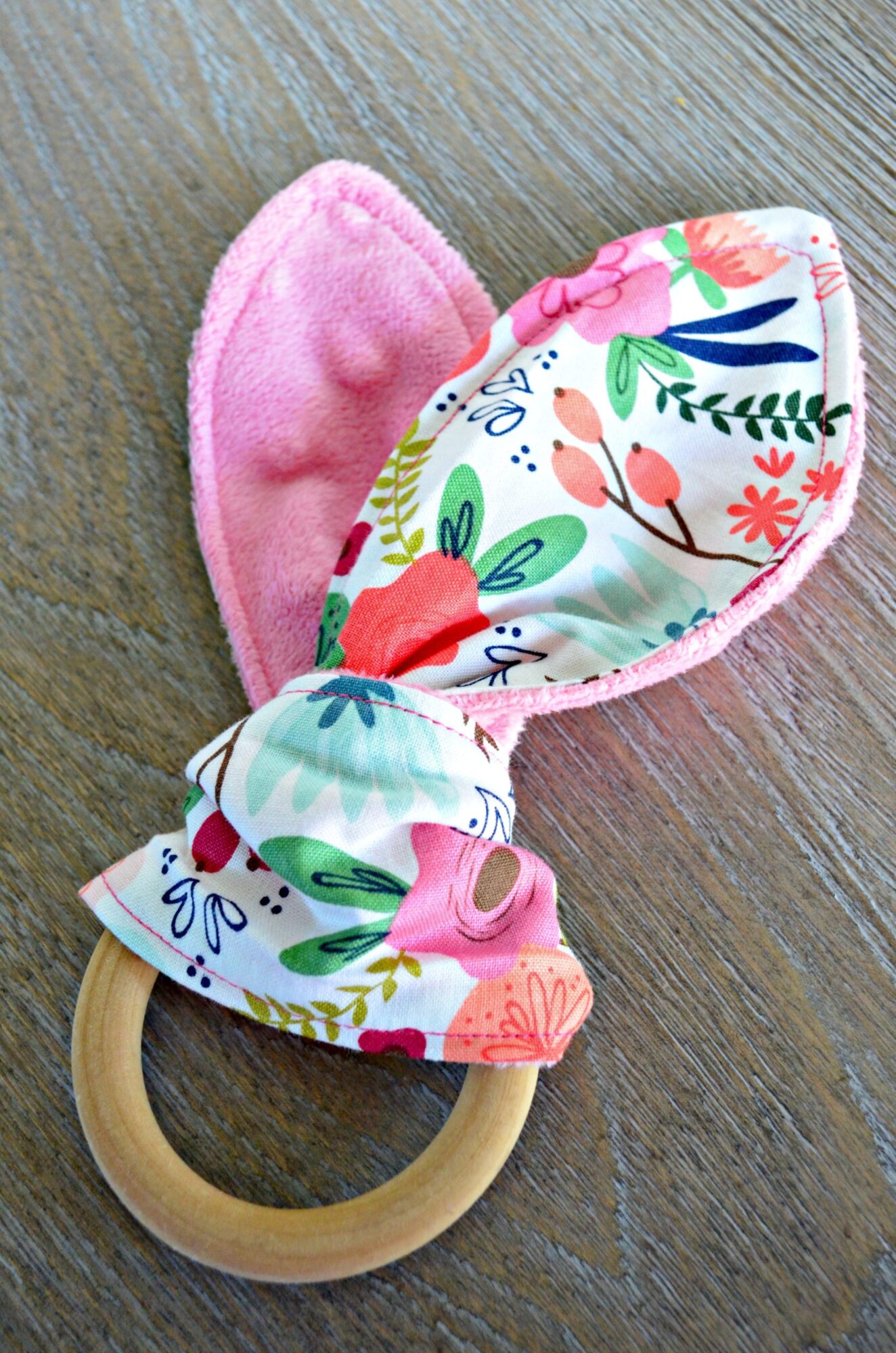 DIY Wooden Teething Ring - Sew Woodsy