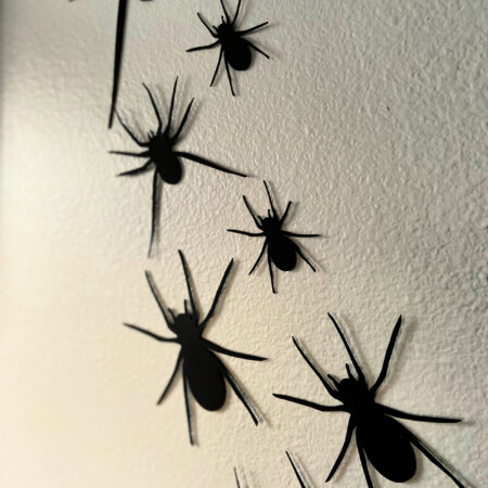 DIY Paper Spider Wall - Sew Woodsy